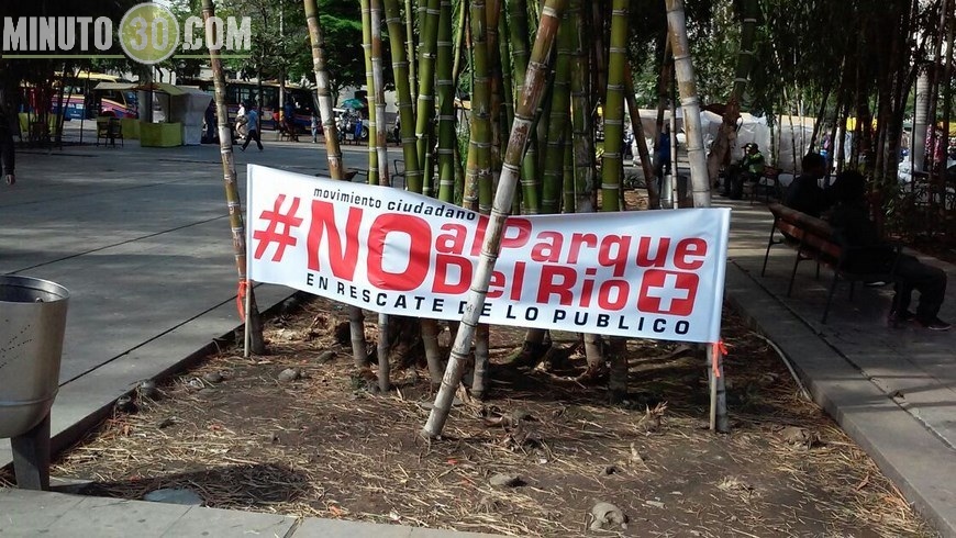 EN FOTOS: Protesta de vecinos del barrio Conquistadores contra las ...