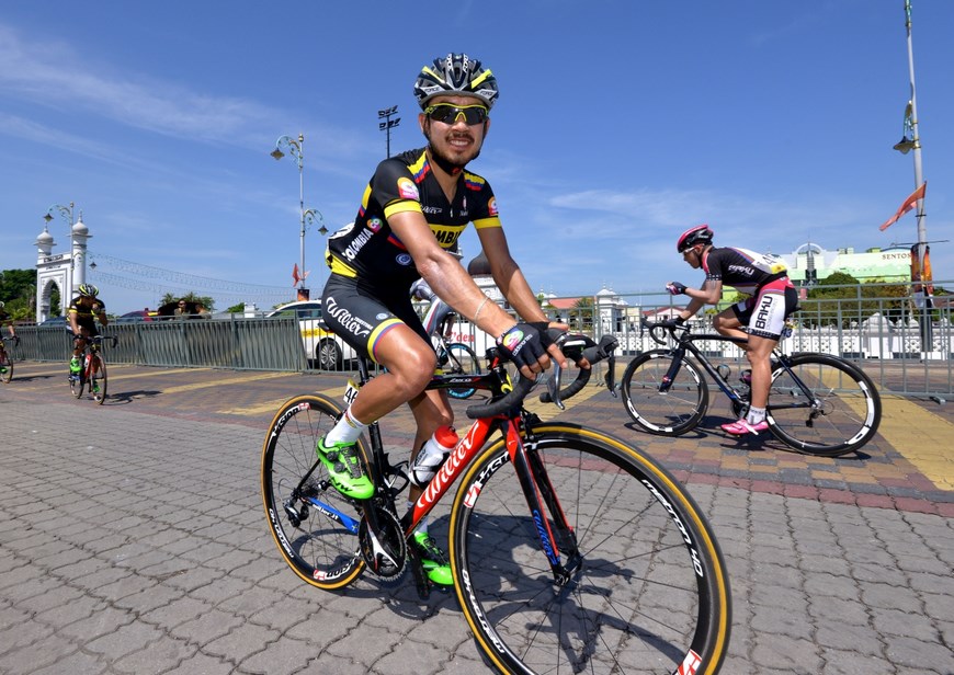 Ciclistas colombianos, Rodolfo Torres y Alex Cano, ambiciosos en ...