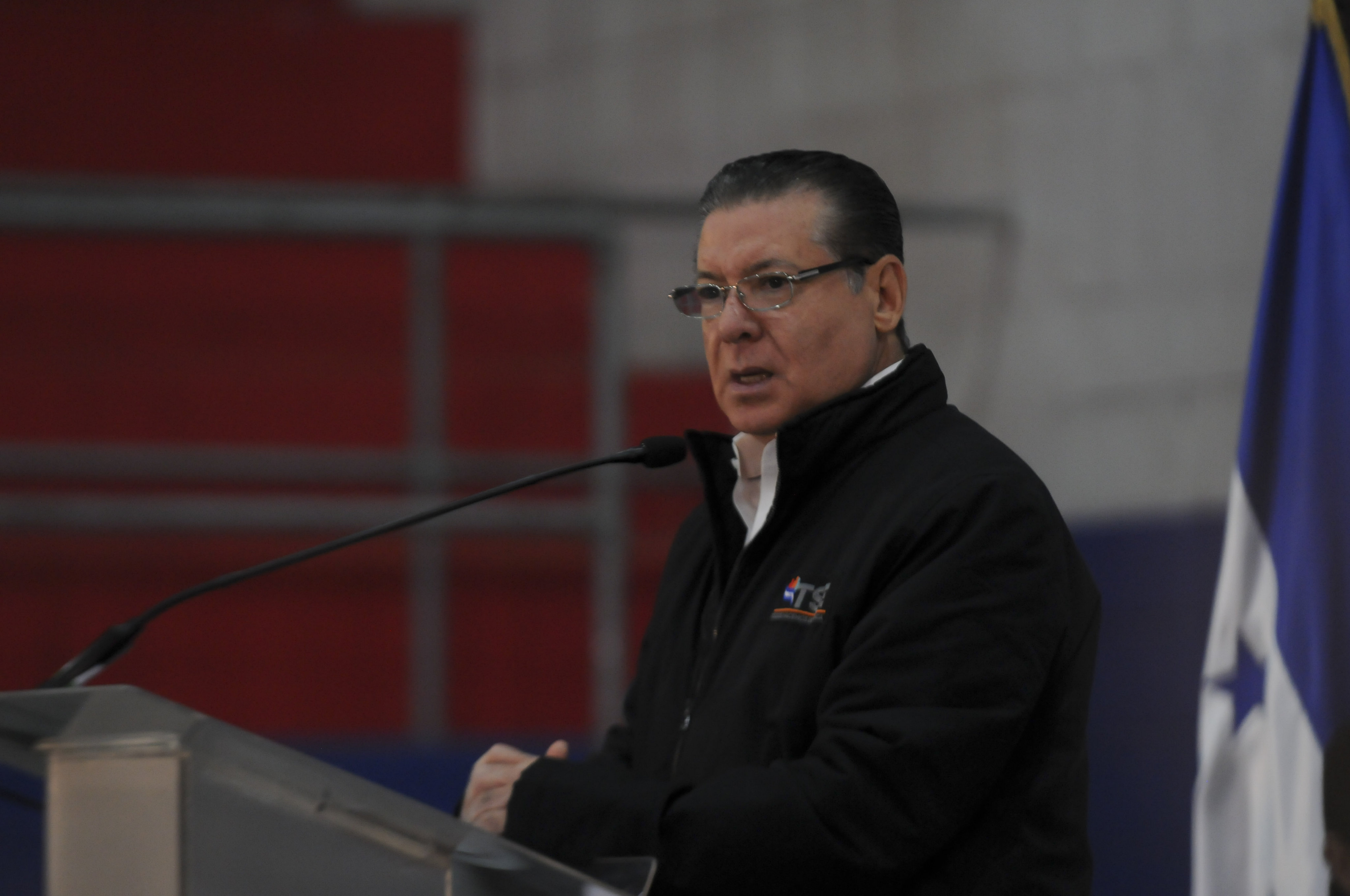 Los hondureños cumplen ocho días sin presidente electo | Minuto30