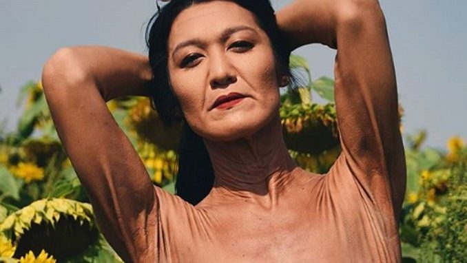 FOTOS: Conoce a Sara Geurts, la modelo de 26 que parece de 60 años ...