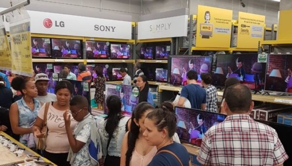 Fotos y video: Con la apertura de un nuevo almacén, el Éxito se une al ...