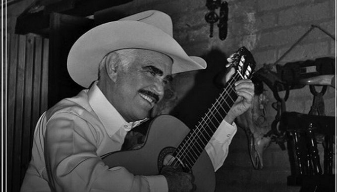 FOTO: Con barba, Vicente Fernández sorprende con su apariencia | Minuto30