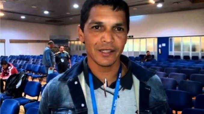 El exjugador Carlos Rendón sufrió un infarto cuando entrenaba a unos ...