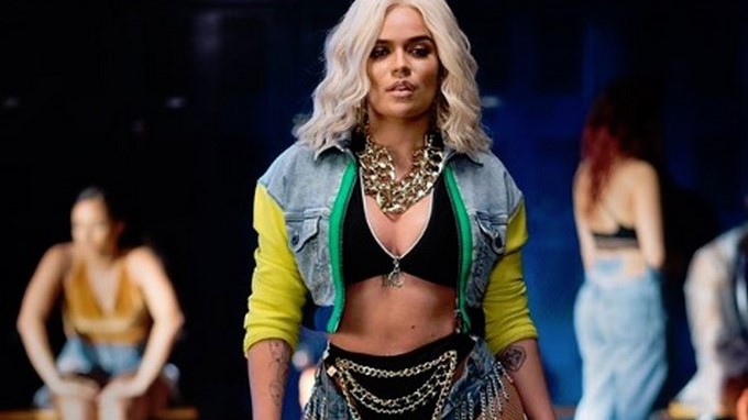FOTO: ¿Provocativa? Así posó Karol G mientras mostraba su lado más ...