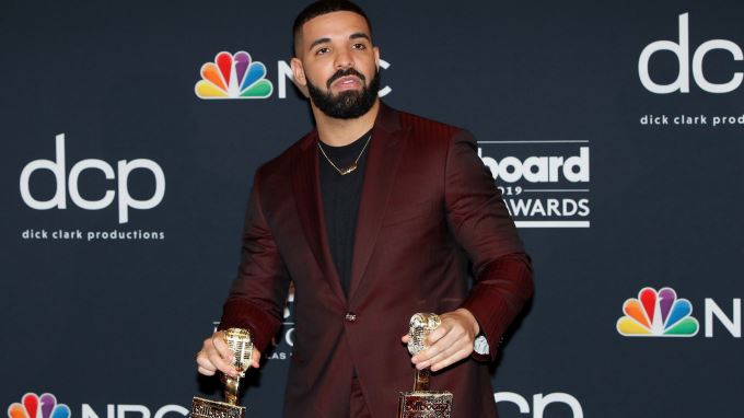 Drake triunfa en los premios Billboard Music Awards con 12 galardones ...