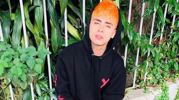 "Lavagirl" y "mujer hermosa" le dicen al youtuber Javier Ramírez por su nuevo look | Minuto30