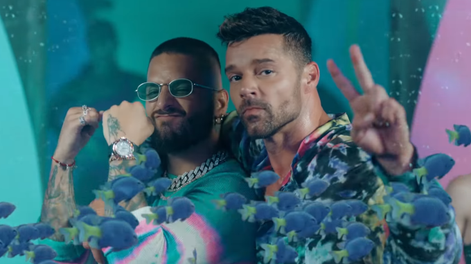 Maluma y Ricky Martin repiten fórmula con el video de "No se me quita ...