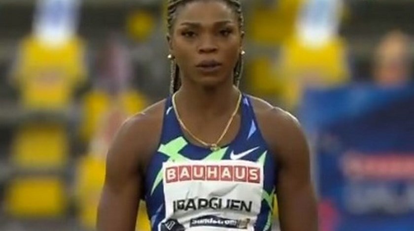 VIDEO: ¡Buena esa! Caterine Ibargüen terminó de segunda en la prueba de ...