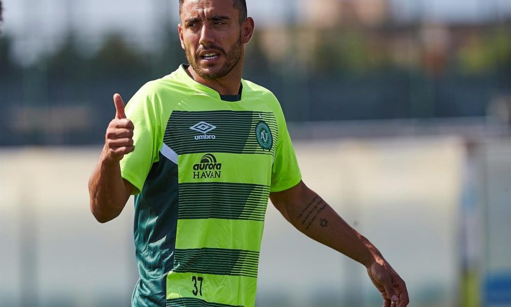 Alan Ruschel, sobreviviente de la tragedia aérea en Colombia, demanda ...