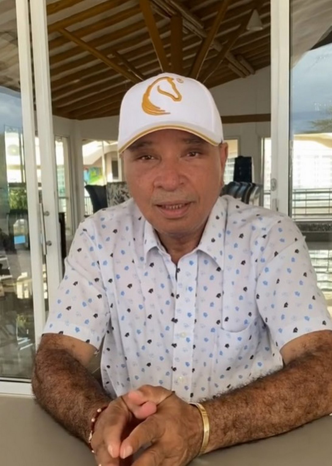 Luis Alberto Posada se habría hecho retoques en la cara