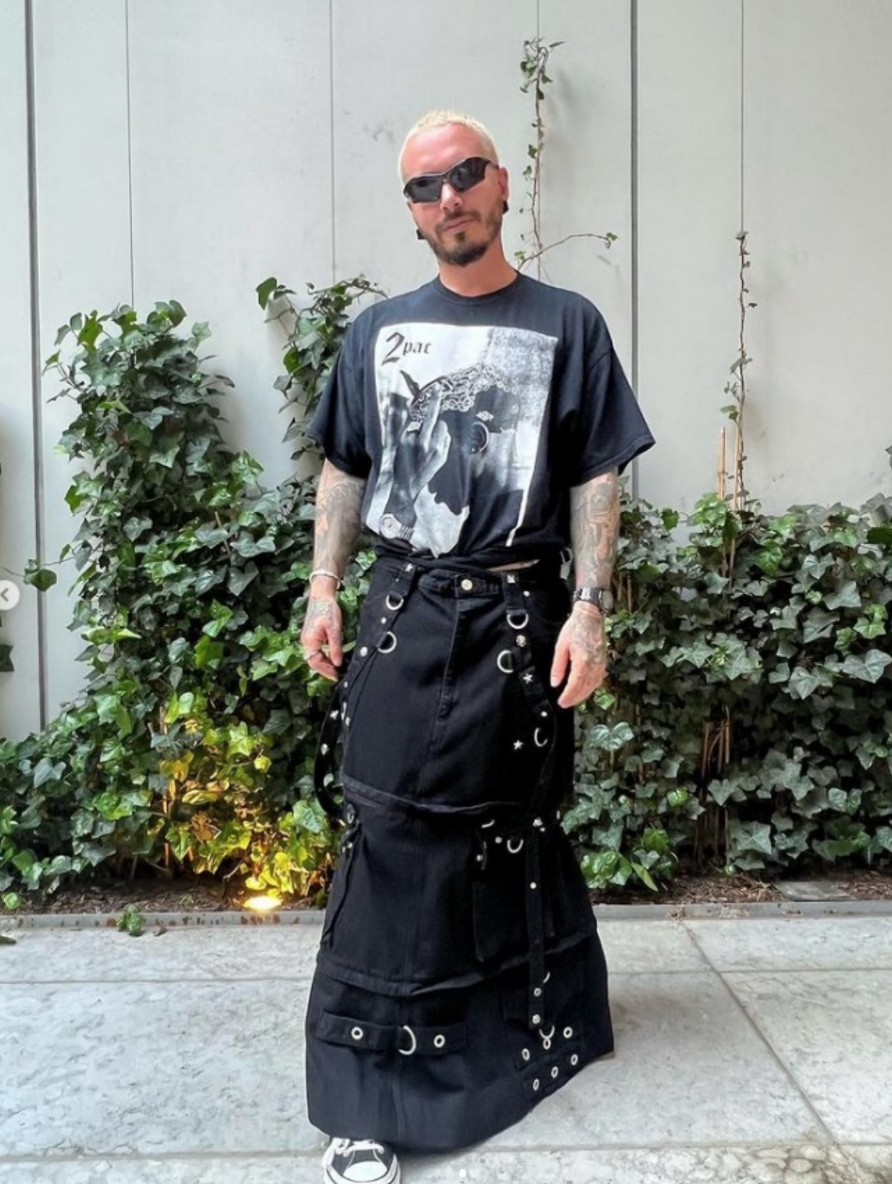 Controversia en redes sociales por 'pinta' de J Balvin - Minuto30