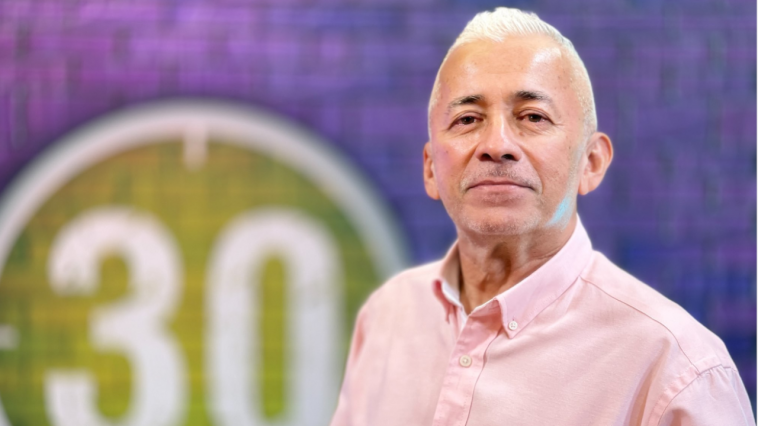 VIDEO: John Ramírez, compositor e intérprete de música tropical