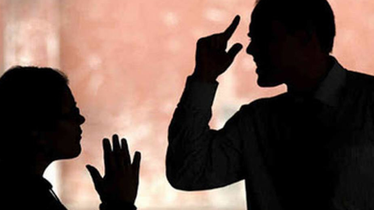 A prisión un hombre que habría maltratado y expulsado a su esposa e ...