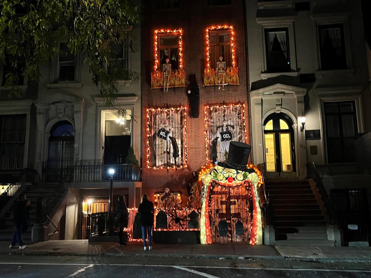 FOTOS: Los estadounidenses celebran Halloween sin miedo a los precios