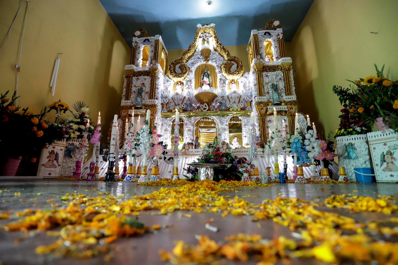 FOTOS: Altares monumentales honran a difuntos en el Día de Muertos en México | Minuto30