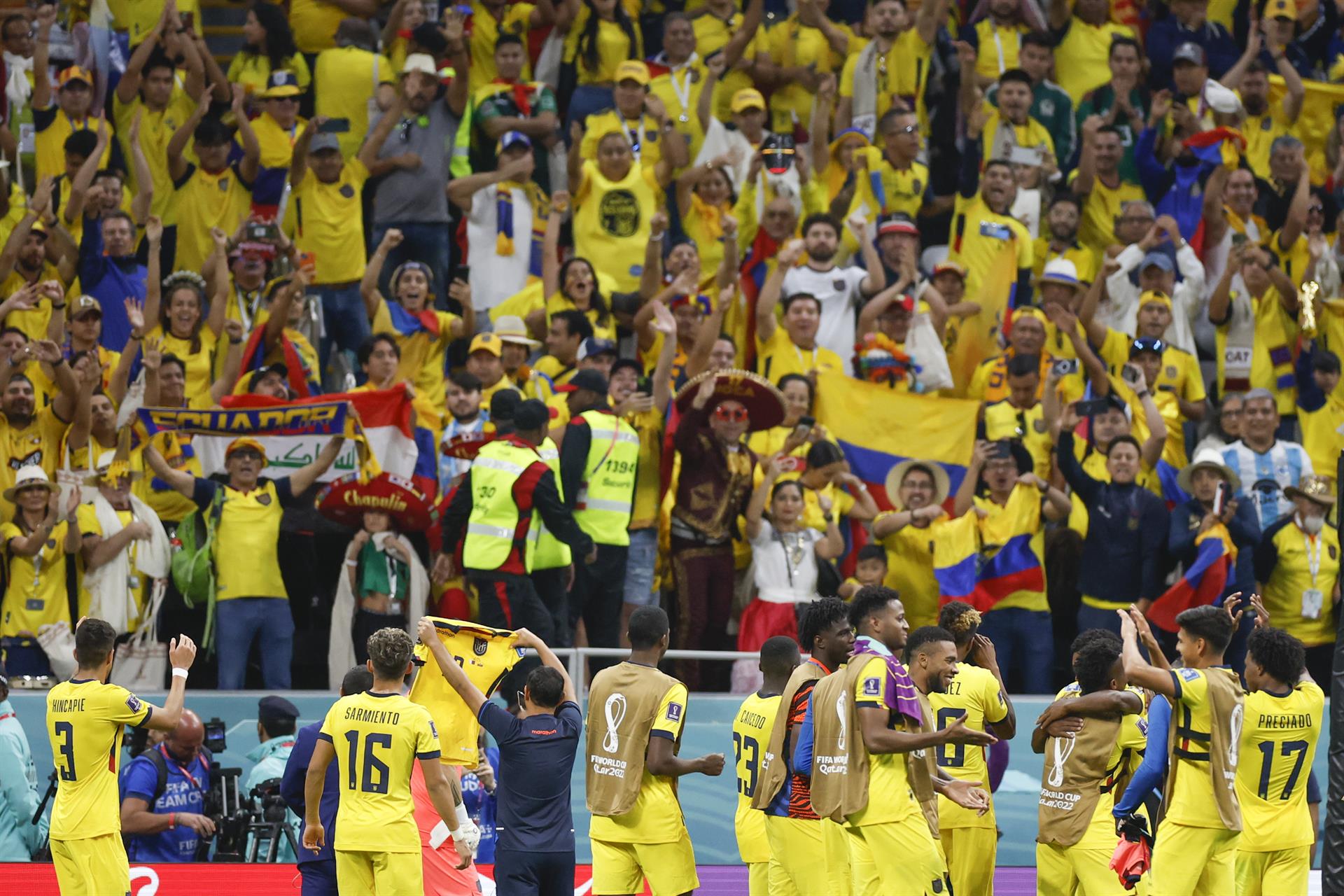 FOTOS: Ecuador empieza con victoria el Mundial con dos goles de ...