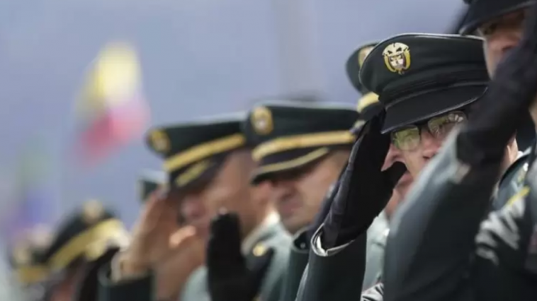 Ascenso de 42 oficiales de la Fuerza Pública fue aprobado por el Senado