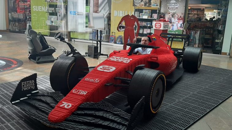 [VIDEO] Con exhibición de carro F1 armado con fichas, celebran la ...
