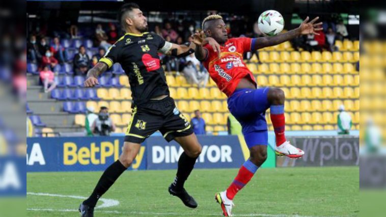 Duvier Riascos deja club que lo presentó hace una semana: ¿Qué pasó?