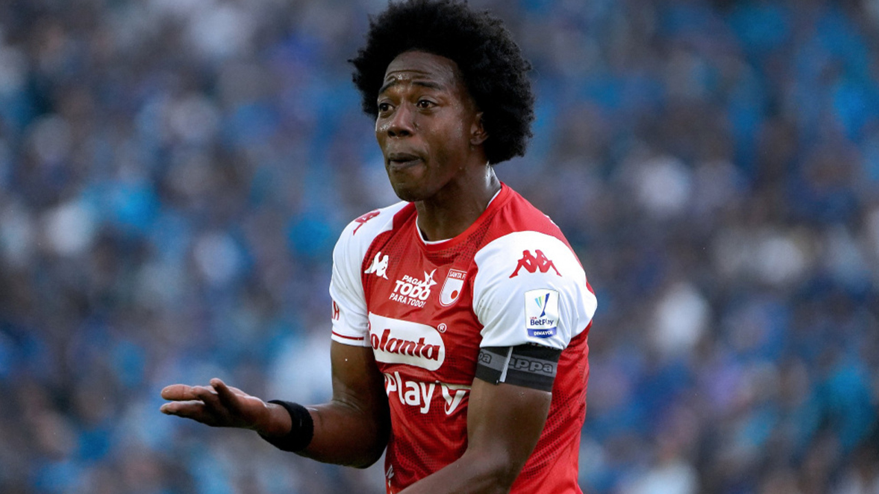 Club argentino estaría interesado en Carlos Sánchez