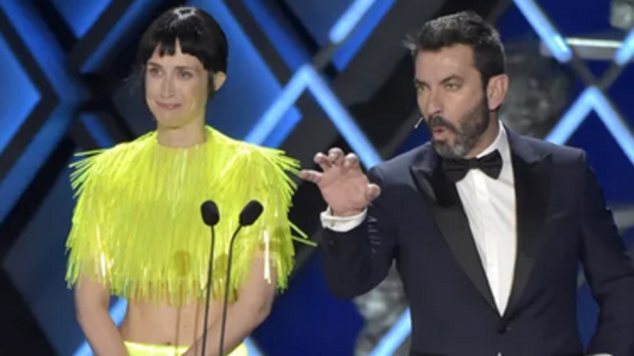 ¡Ni en Los Goya olvidan a Shakira! Asi "se coló" la colombiana en la ...