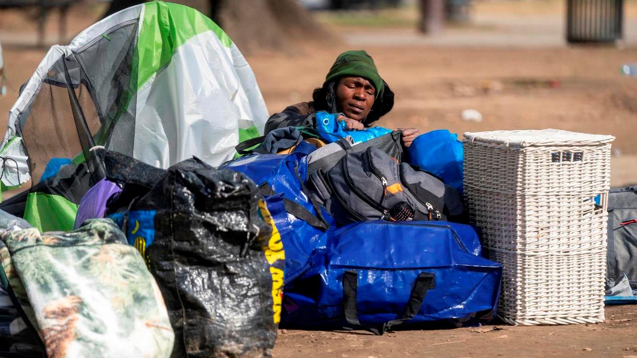 FOTOS: ¡No todo es color de rosa! En Washington, sin hogar y bajo un ...