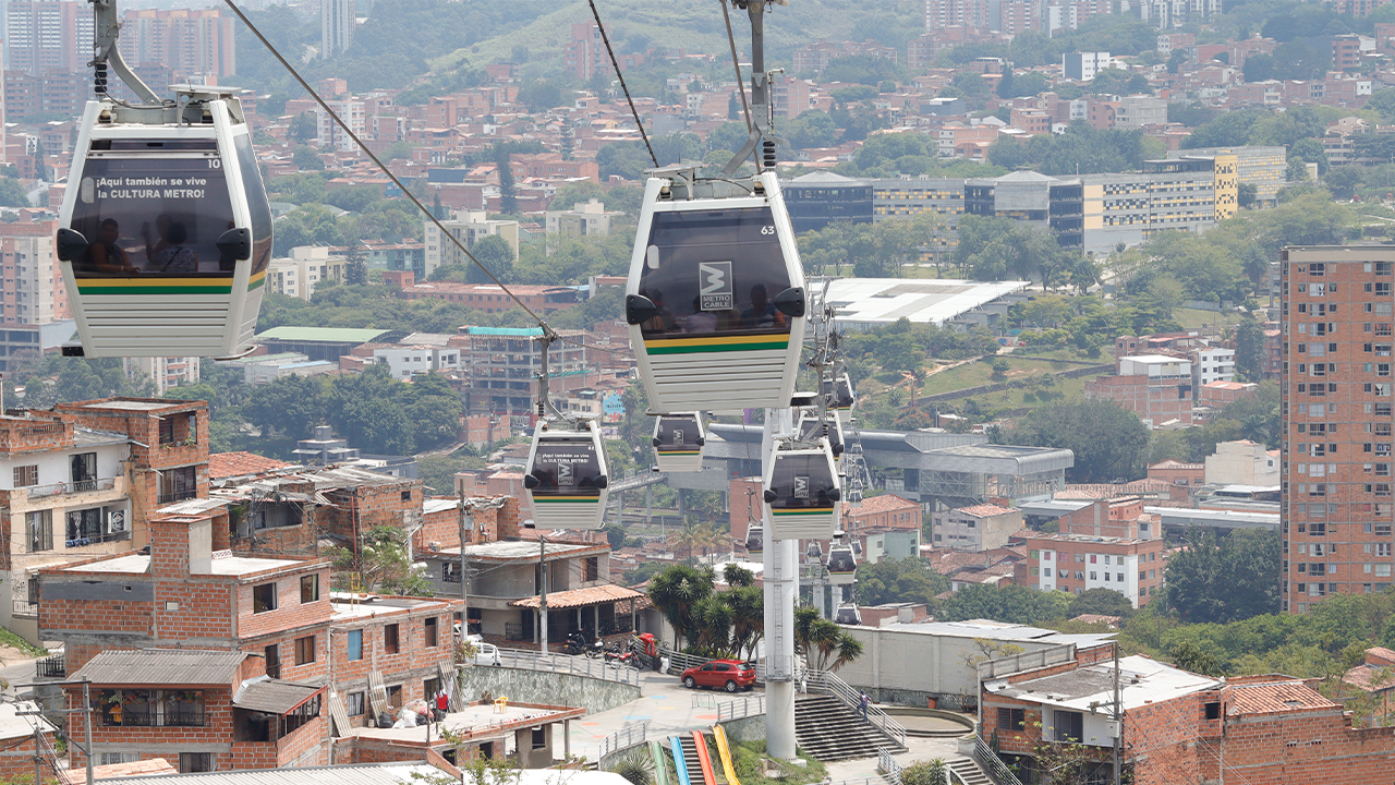 [VIDEO] En 15 años, el Metrocable línea J ha transportado a 118 ...