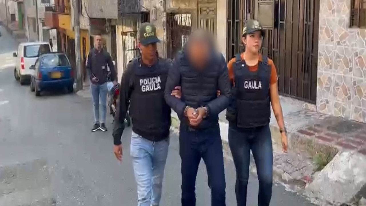 [VIDEO] Lo dejó el novio y empezó a extorsionarle a la familia, sucedió ...