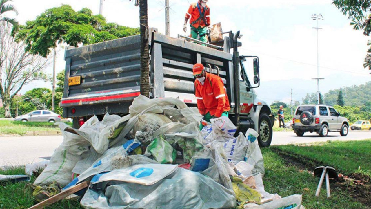 [VIDEO] En mayo comenzará la recolección gratuita de escombros y ...