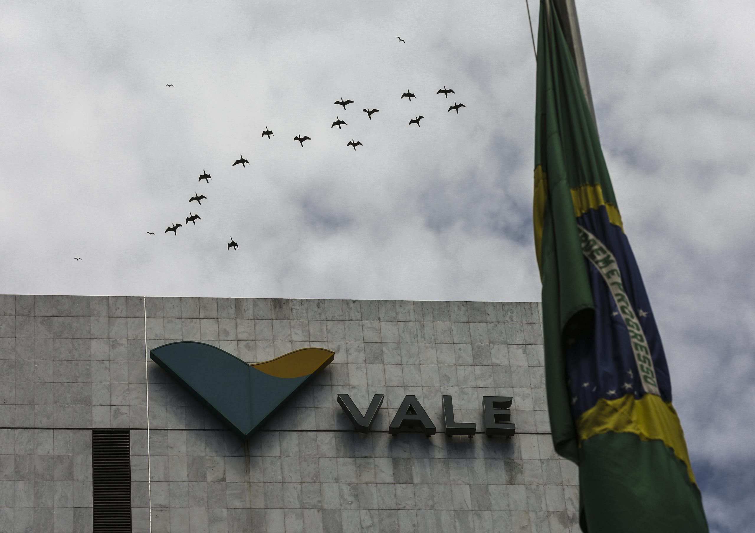 El beneficio neto de la minera brasileña Vale se redujo un 68 % en el ...