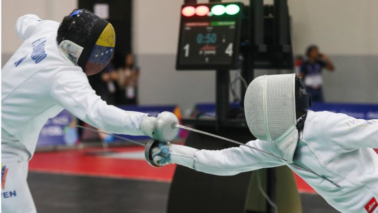 México, Colombia y El Salvador destacan en el inicio de la esgrima en ...