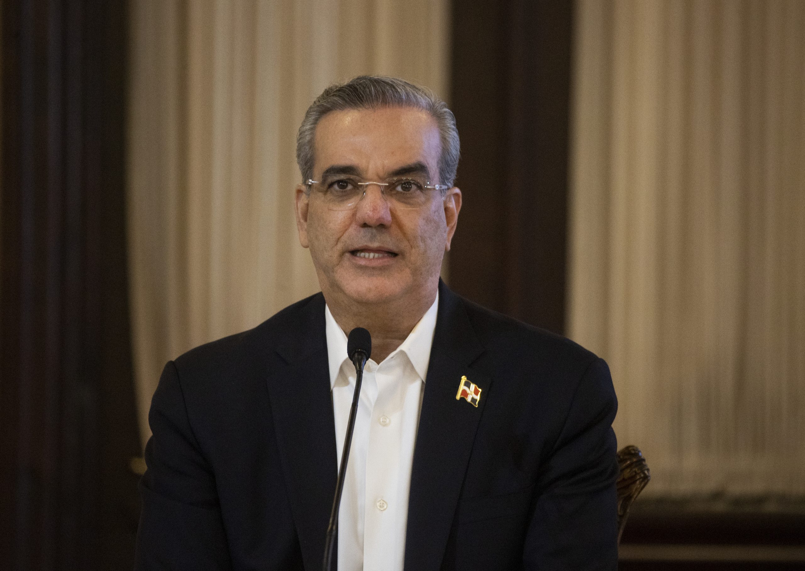 Rep. Dominicana firma un pacto para solucionar los problemas con el ...