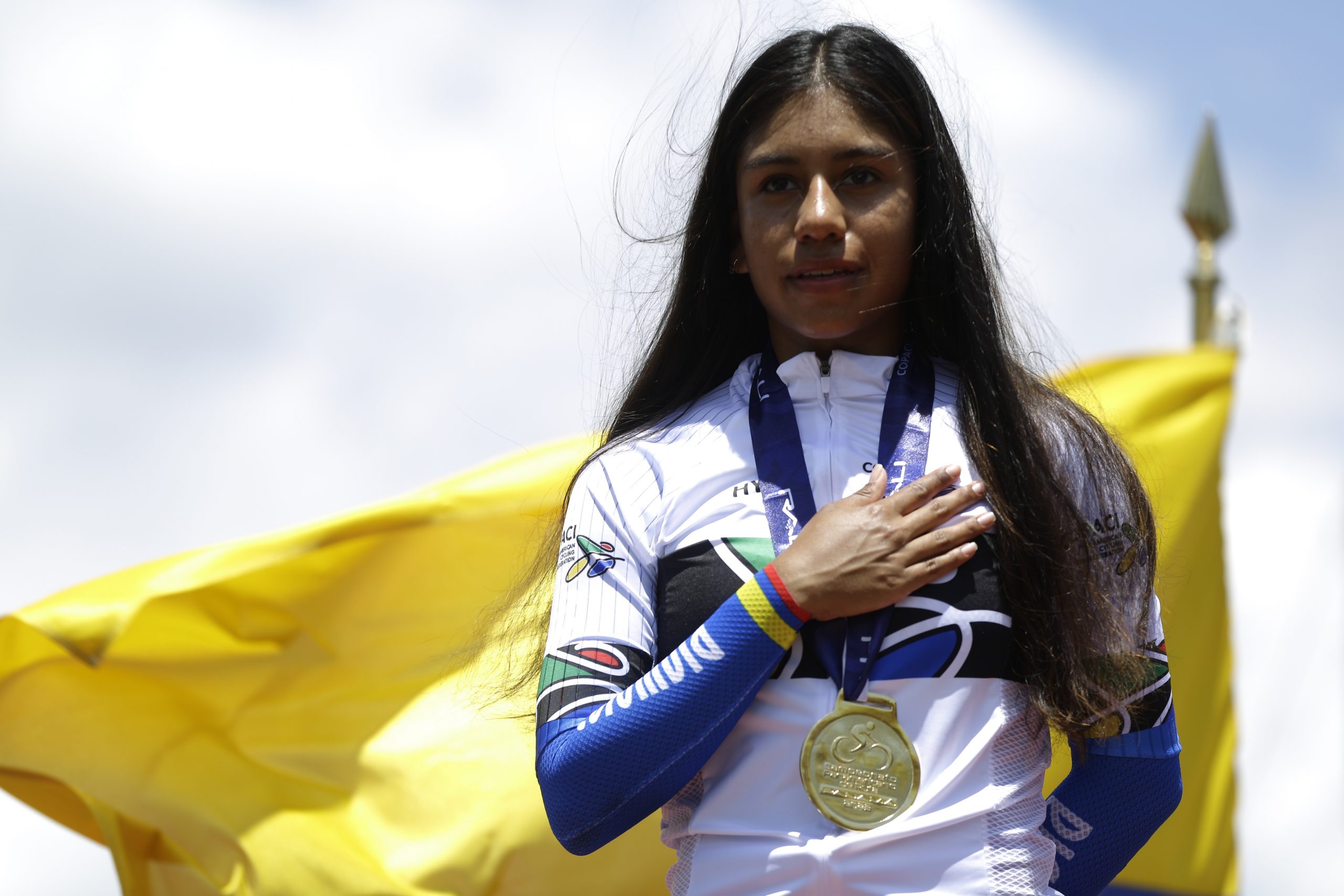 Campeona panamericana encabeza la delegación de Colombia al Mundial Juvenil de Pista de Cali ...