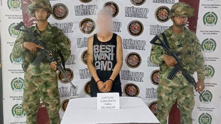 VIDEO: Capturaron a alias 'El Mono', presunto cabecilla del Clan del ...