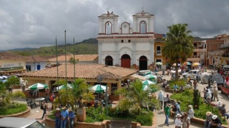 ¡Final feliz en medio de la tensión! Liberan a cuatro secuestrados en ...