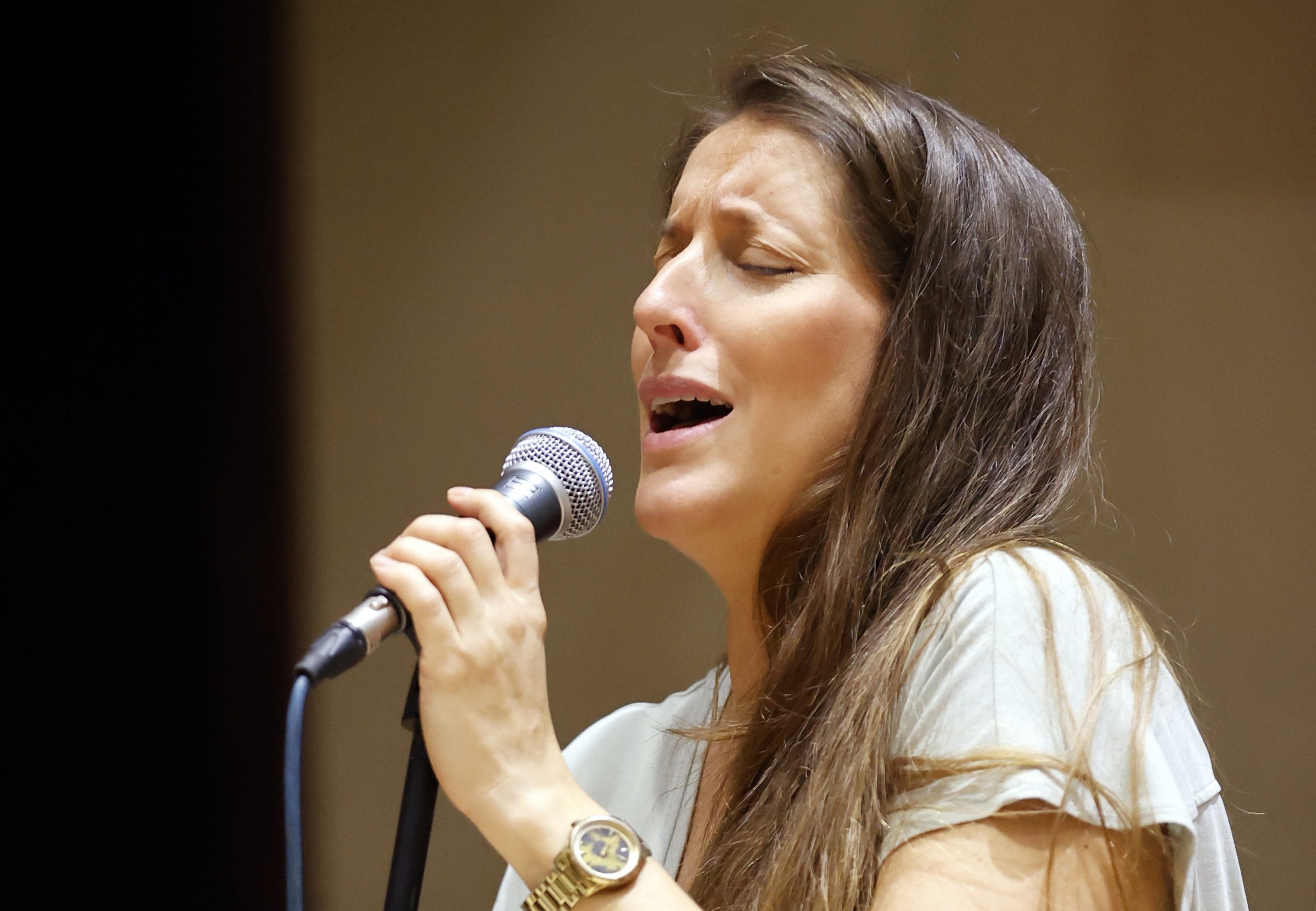 La cantaora flamenca Argentina regresa a Cuba con el espectáculo Idilio ...