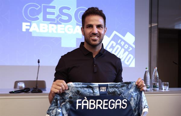 Cesc Fábregas deja de ser técnico del Como 1907 hasta obtener licencia ... Cesc Fábregas deja de ser técnico del Como 1907 hasta obtener licencia ...