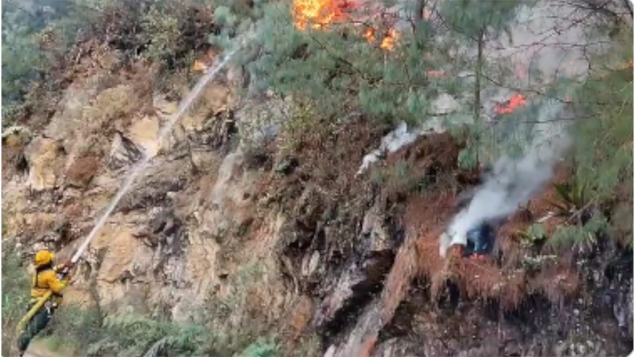 Cuarto día de incendios en Bogotá: 360 personas trabajarán para ...
