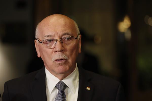 Los observadores piden participar en las elecciones en un marco de ...