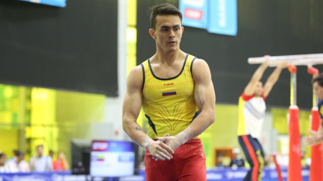 Jossimar Calvo y Ángel Barajas se clasificaron a la final de la Copa Mundo de Gimnasia en Bakú ...