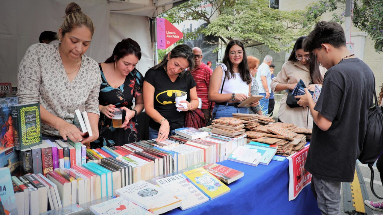 El Subsecretario de Bibliotecas, Lectura y Patrimonio habla de la programación cultural que ...