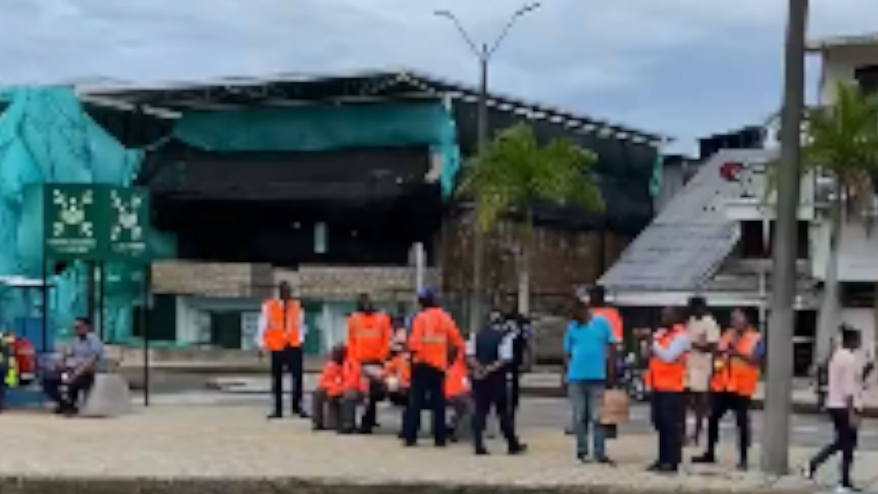 Aeropuerto El Caraño de Quibdó, Chocó, estuvo cerrado por amenaza de ...