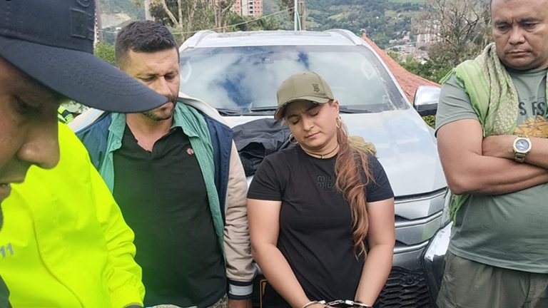 Con razón no se querían bajar: tres capturas y 60 millones de pesos ...