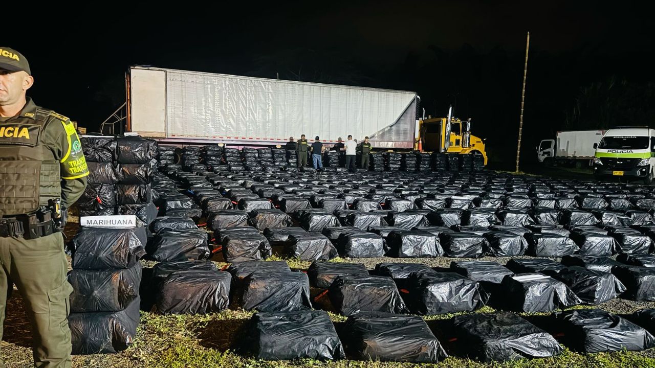 Incautadas 7.5 toneladas de marihuana que iban escondidas en un camión